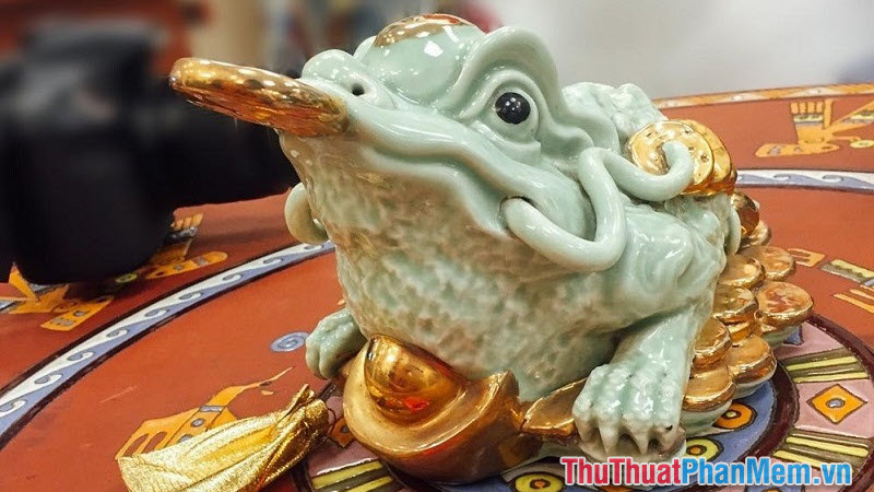 Bàn thờ thần tài gồm những gì? Những vật phẩm không thể thiếu